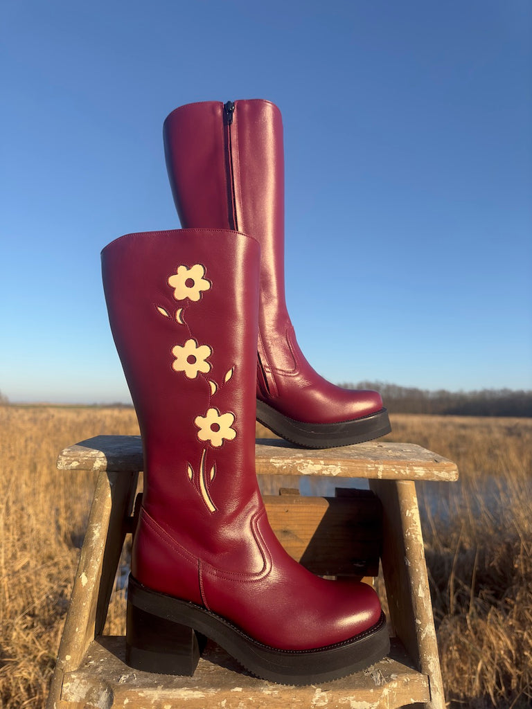 Platform Flower Boots Bordeaux – Dandelie