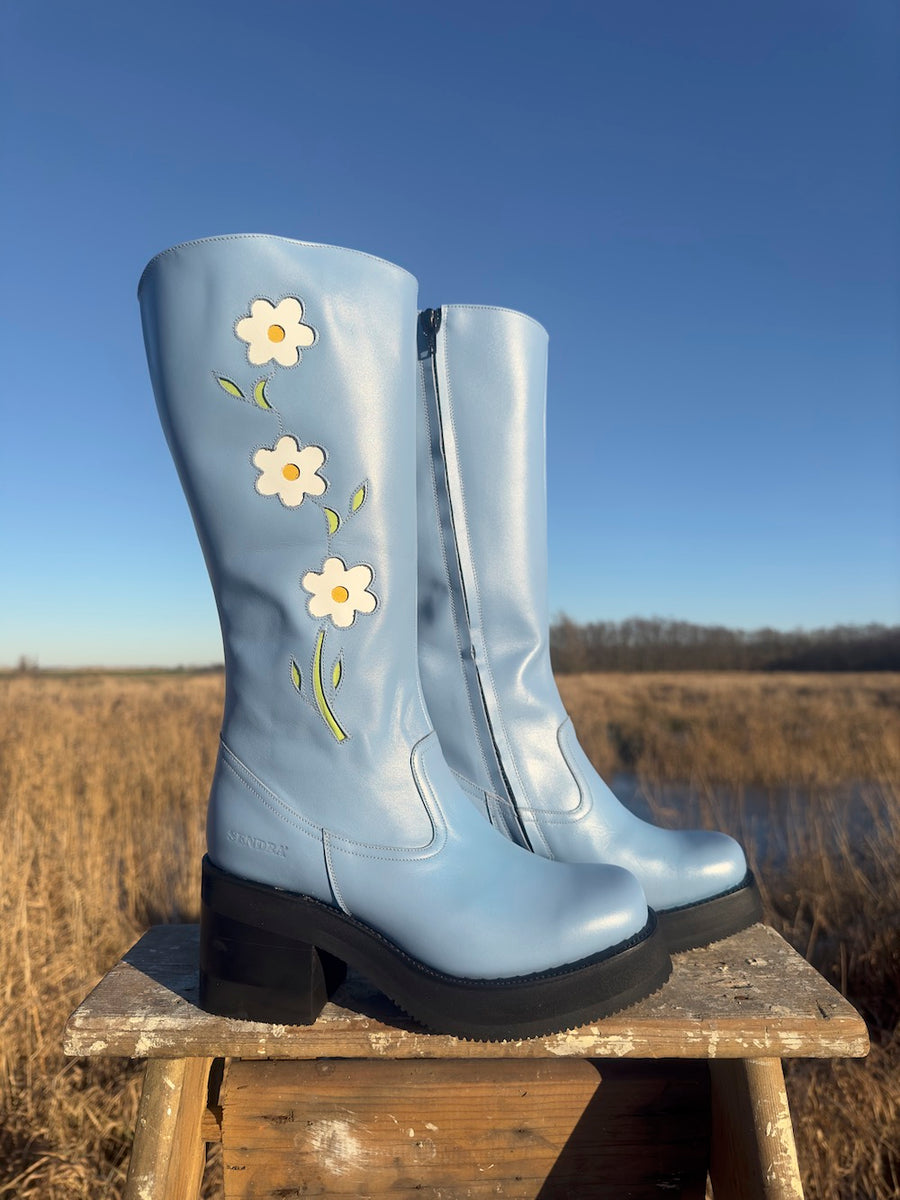 Platform Flower Boots Blue – Dandelie