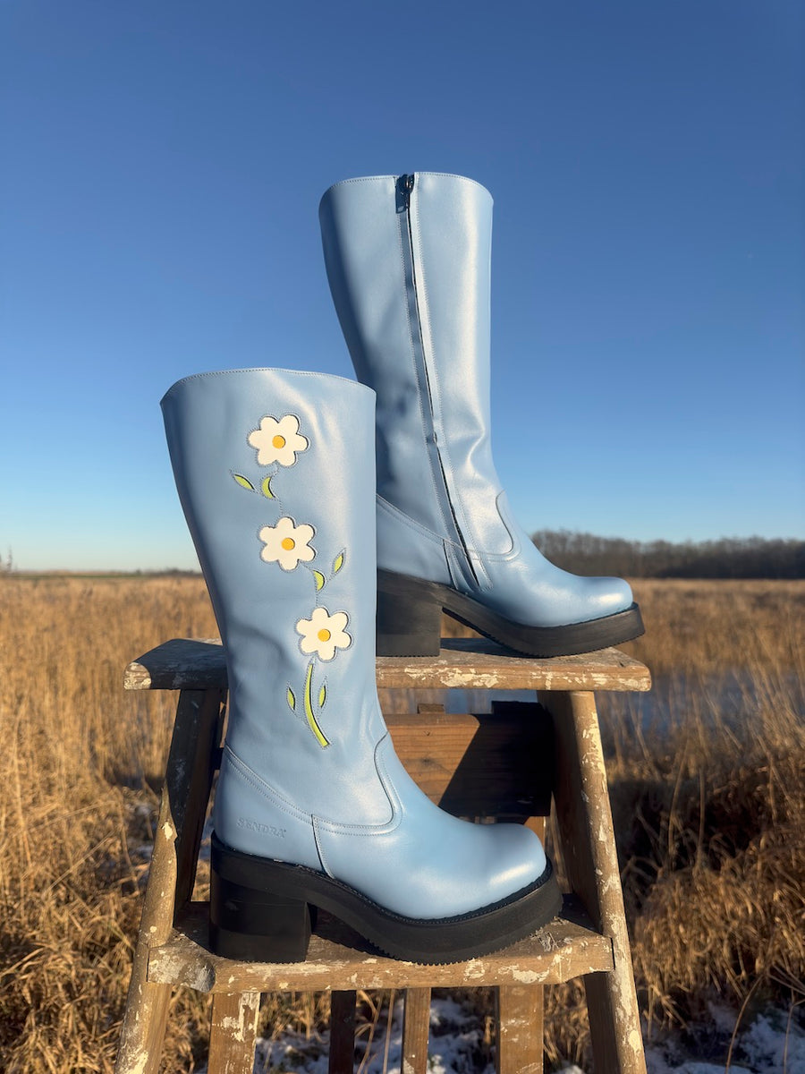Platform Flower Boots Blue – Dandelie