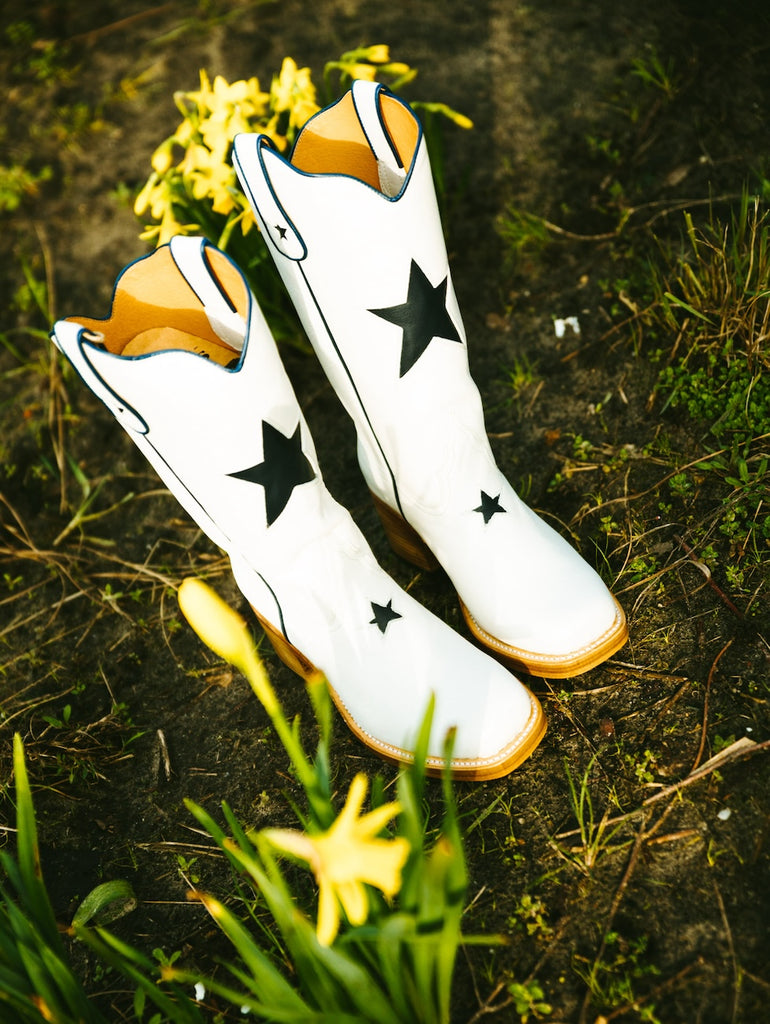 Mystic Star Boots Bone – Dandelie