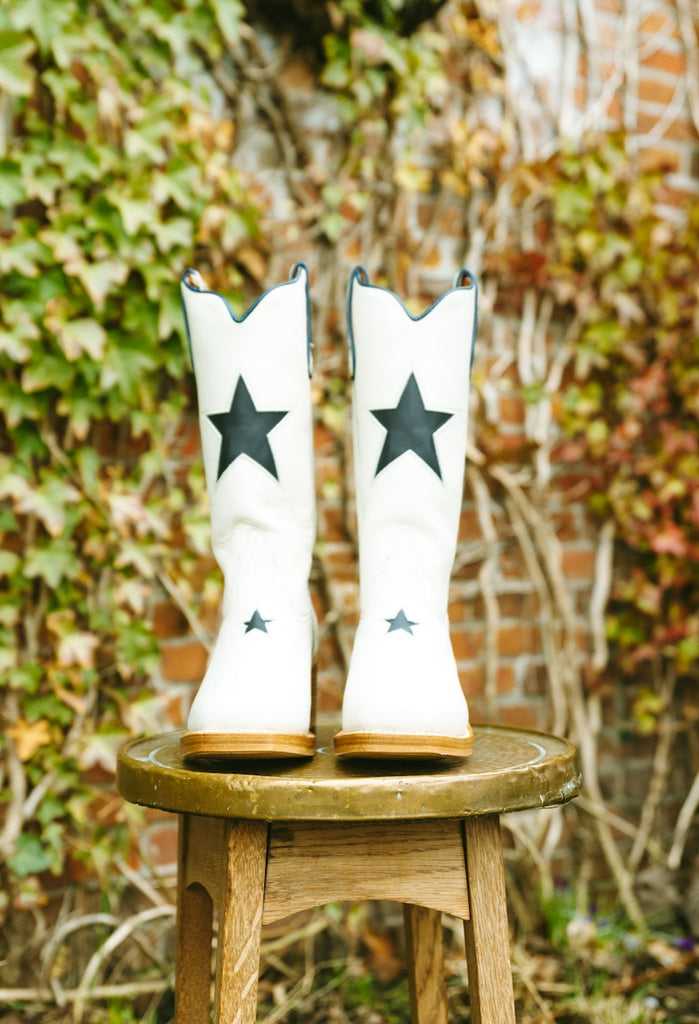 Mystic Star Boots Bone – Dandelie